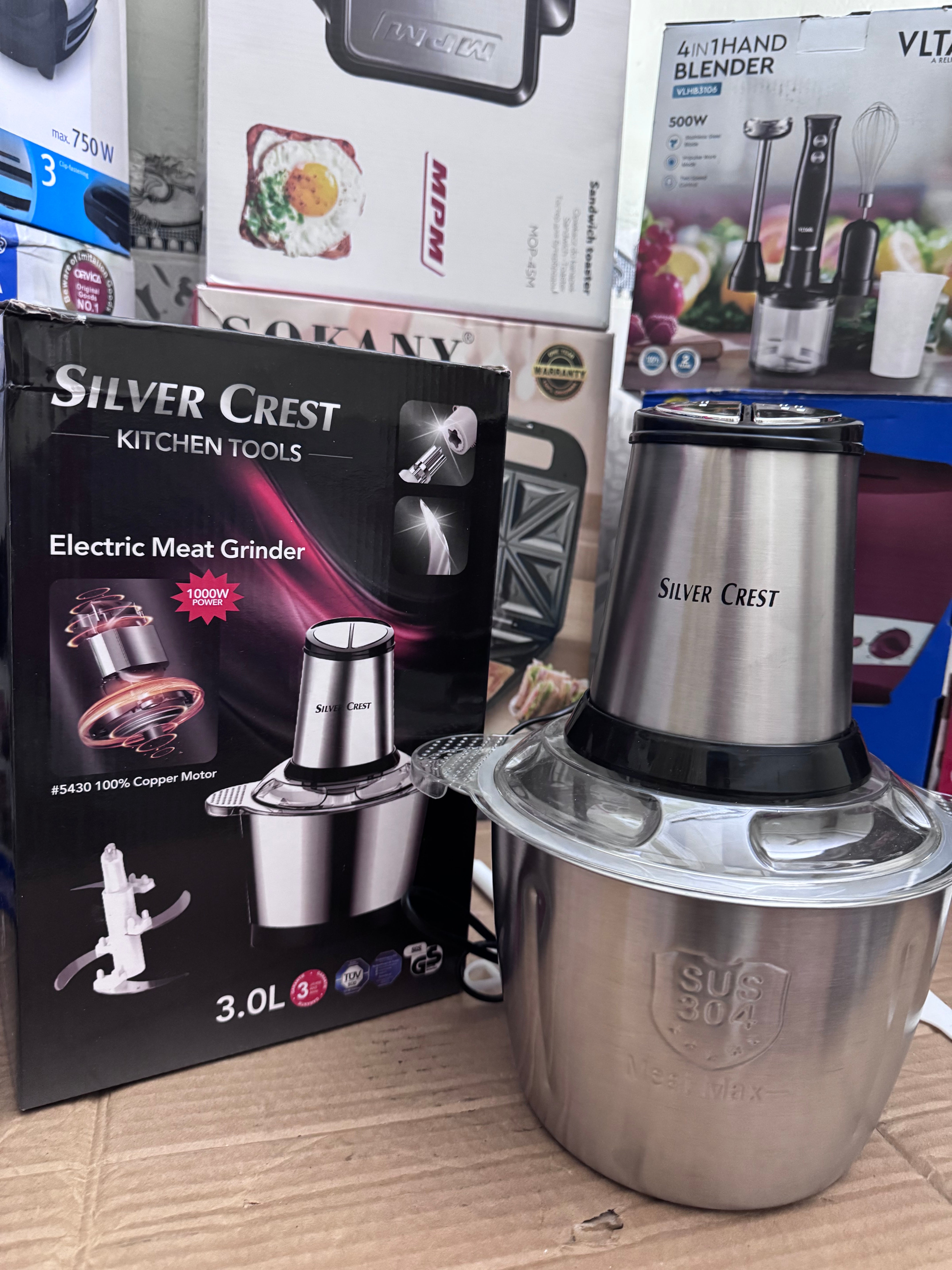Silver Crest Electric Meat Grinder 1000W – 3.0L Bowl | Lot Imported ...